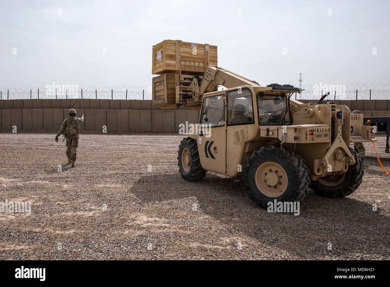 Iraqi border guard force hi-res stock photography and images - Alamy