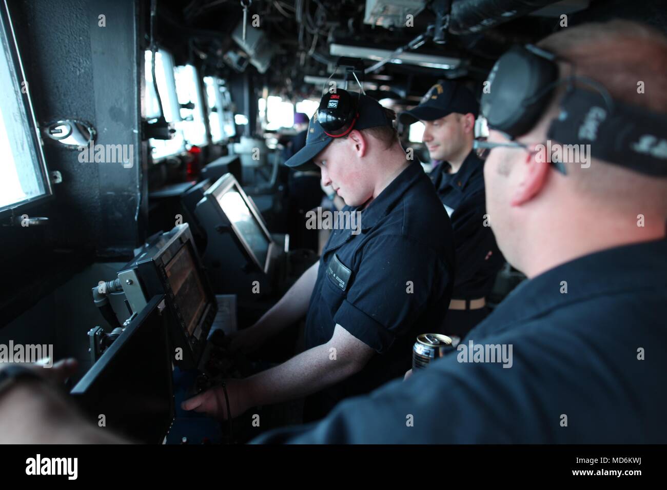 Inbound dock hi-res stock photography and images - Alamy