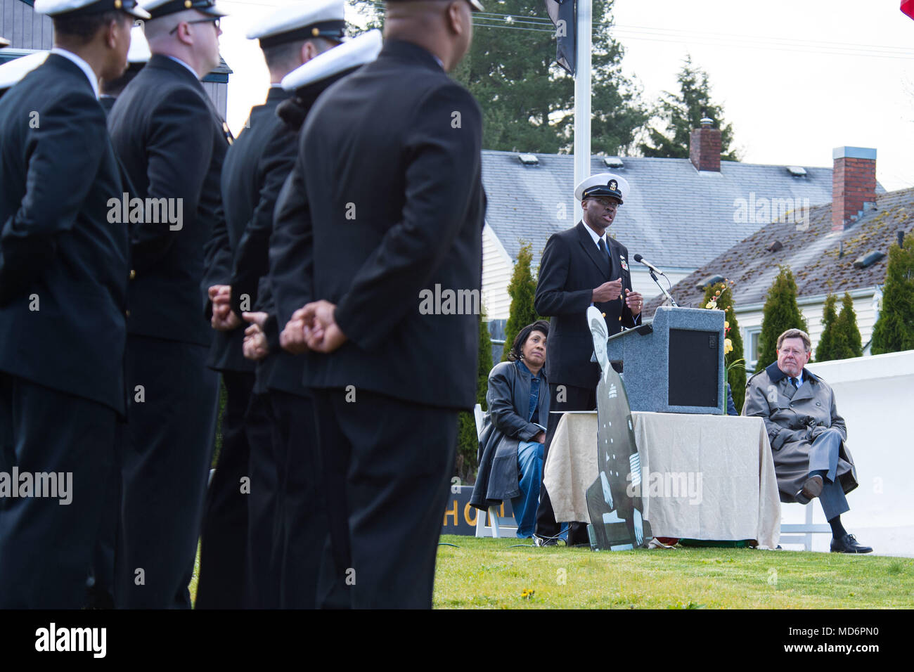 180330-N-SH284-0133 BREMERTON, Wash. (March 30, 2018) Master Chief ...