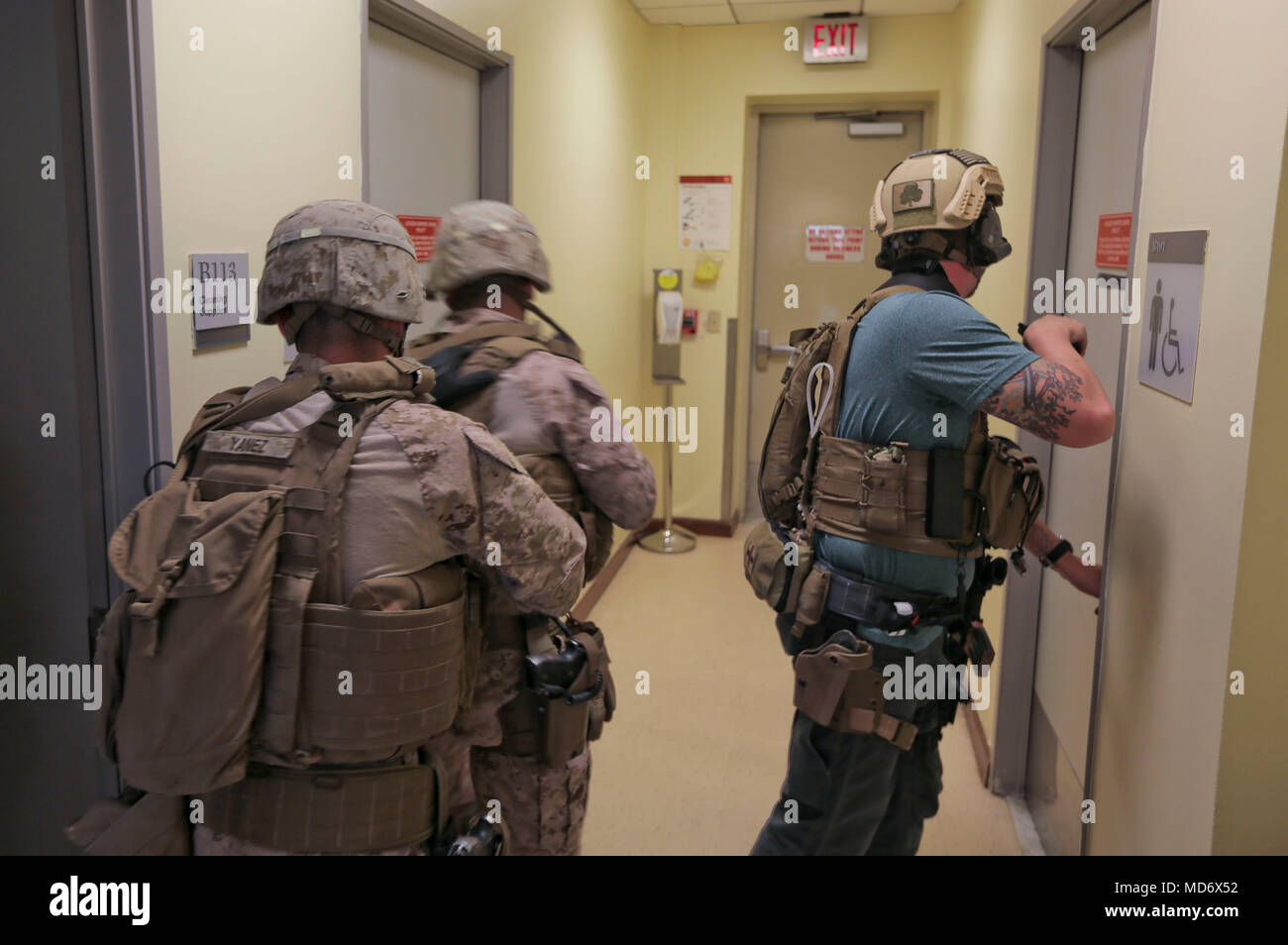 180330-M-QL632-1025 KUWAIT CITY, Kuwait (March 30, 2018) U.S. Marines ...