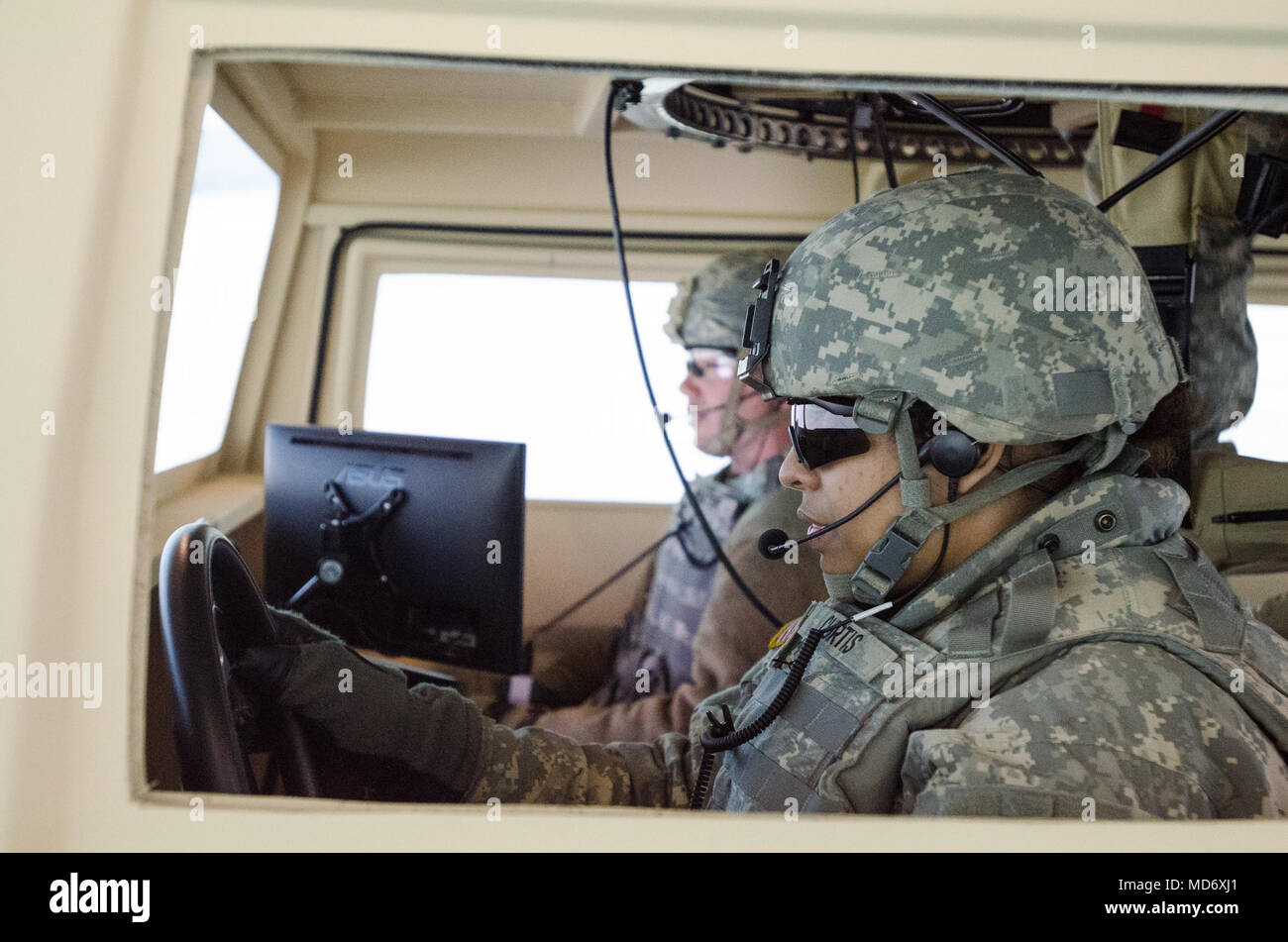 Convoy protection platform gunnery hi-res stock photography and images ...