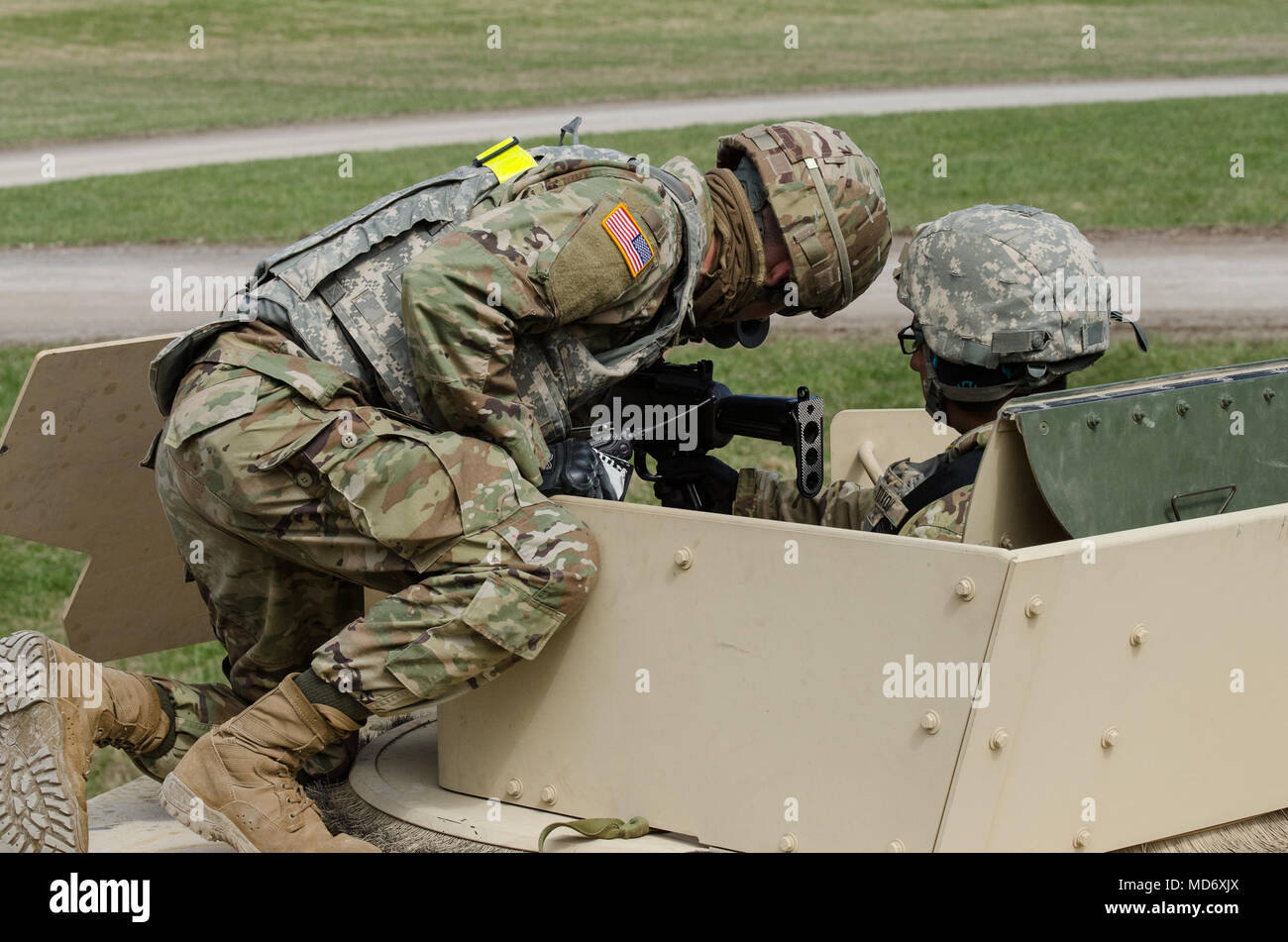 U.S. Army Reserve Sgt. James Kelly, Yano Range beachmaster, Task Force ...
