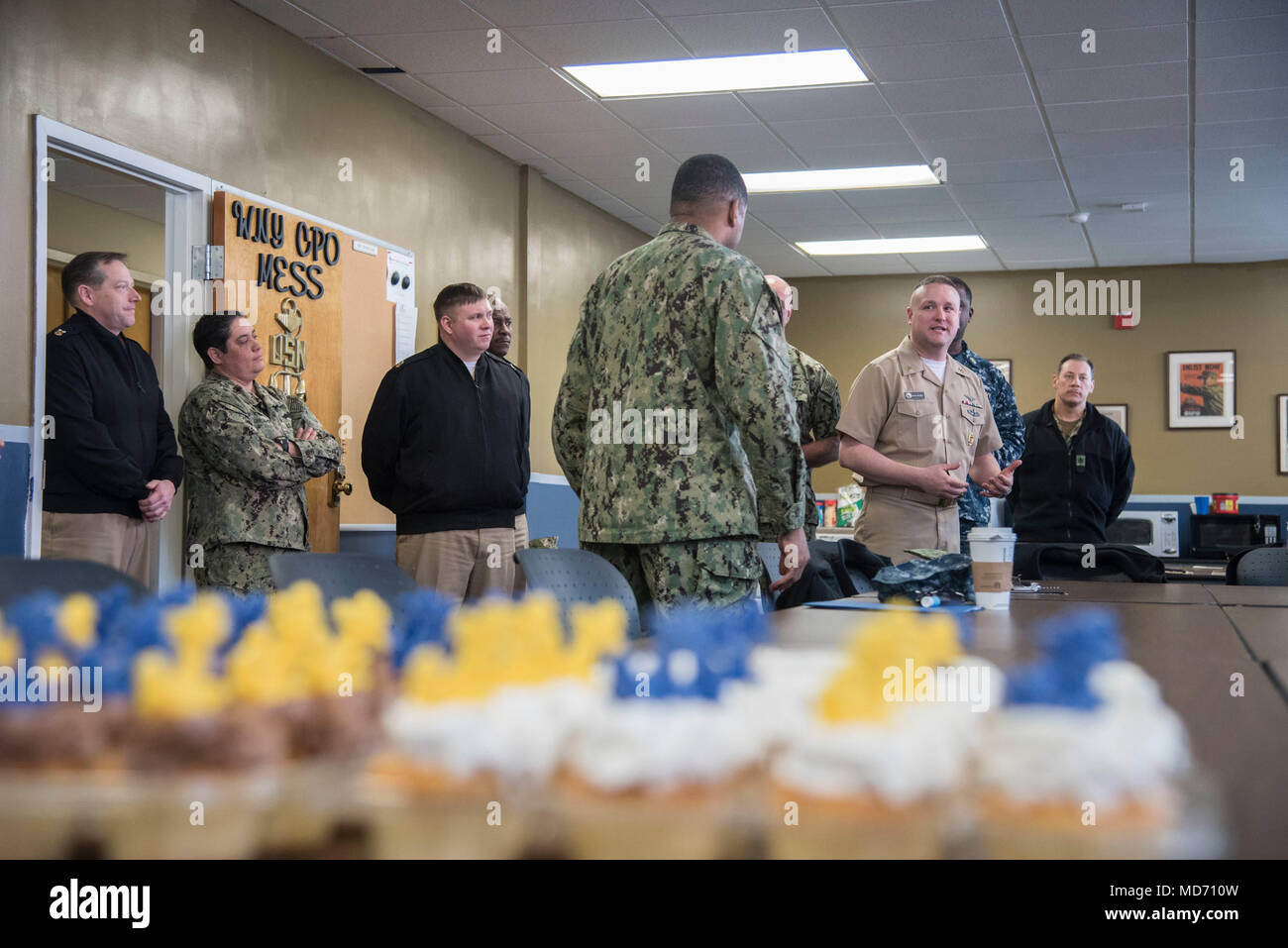 Chief Petty Officer Mess Stock Photos & Chief Petty Officer Mess Stock ...