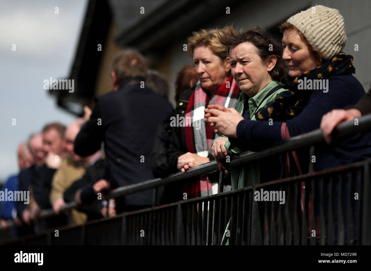 People queue to pay their respects to singer Big Tom McBride at Oram ...