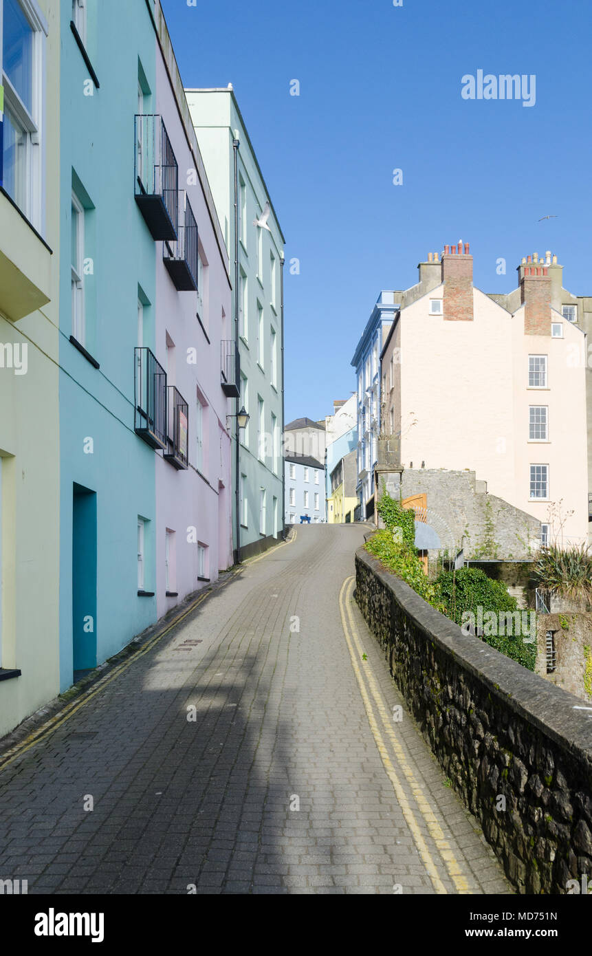 Colourful welsh town hi-res stock photography and images - Alamy
