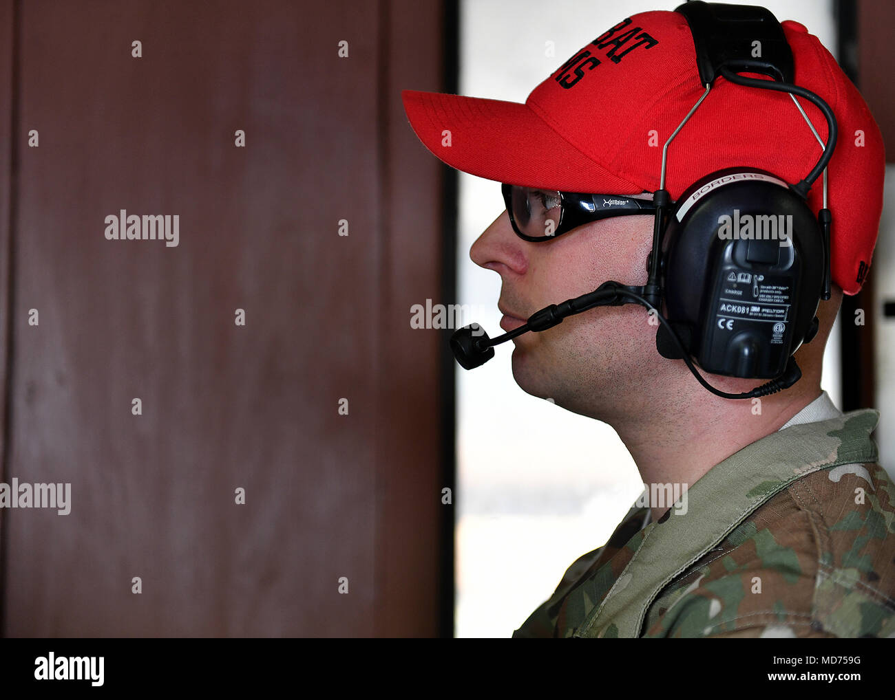 Machine gun classrooms hi-res stock photography and images - Alamy