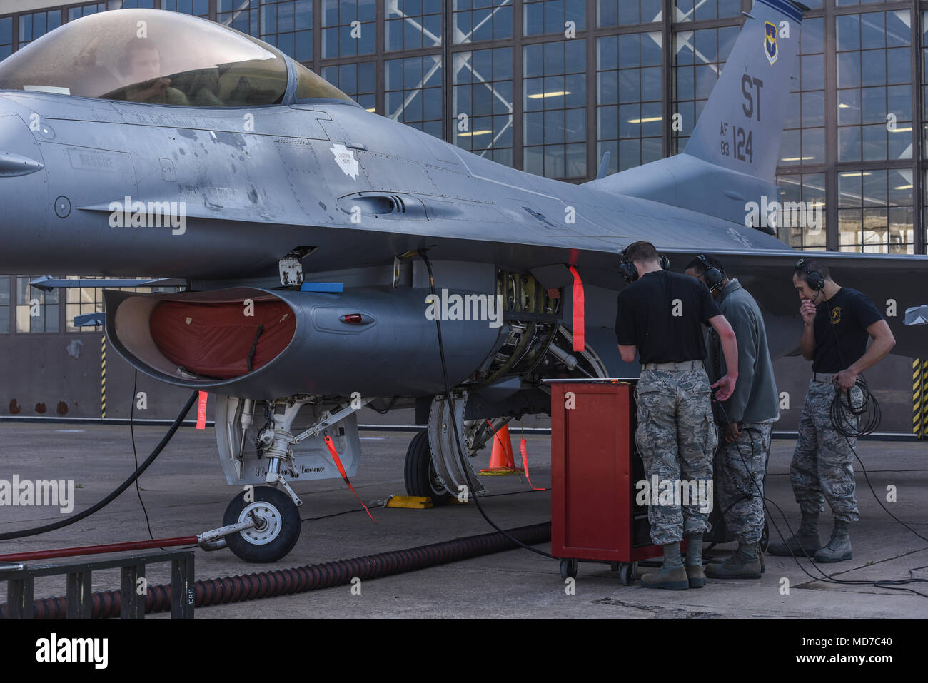 364th Training Squadron aircraft electrical & environmental apprentice ...