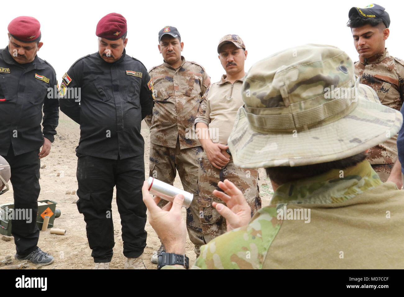 Members iraqi special operations isof hi-res stock photography and ...
