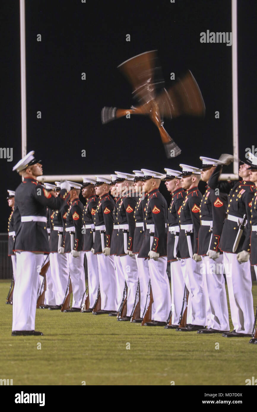 Usmc silent drill team hi-res stock photography and images - Alamy