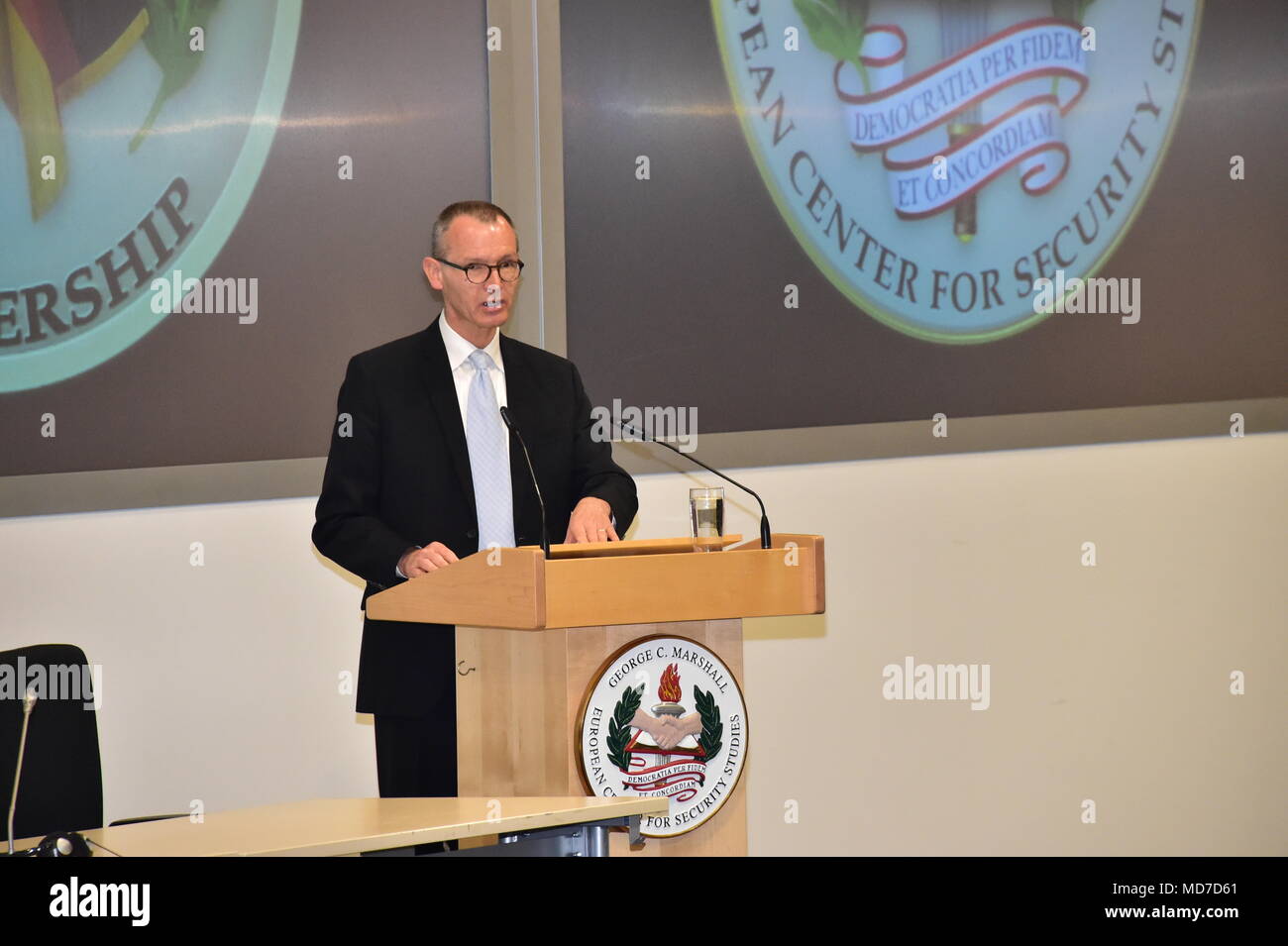 Prof dr ralf roloff hi-res stock photography and images - Alamy