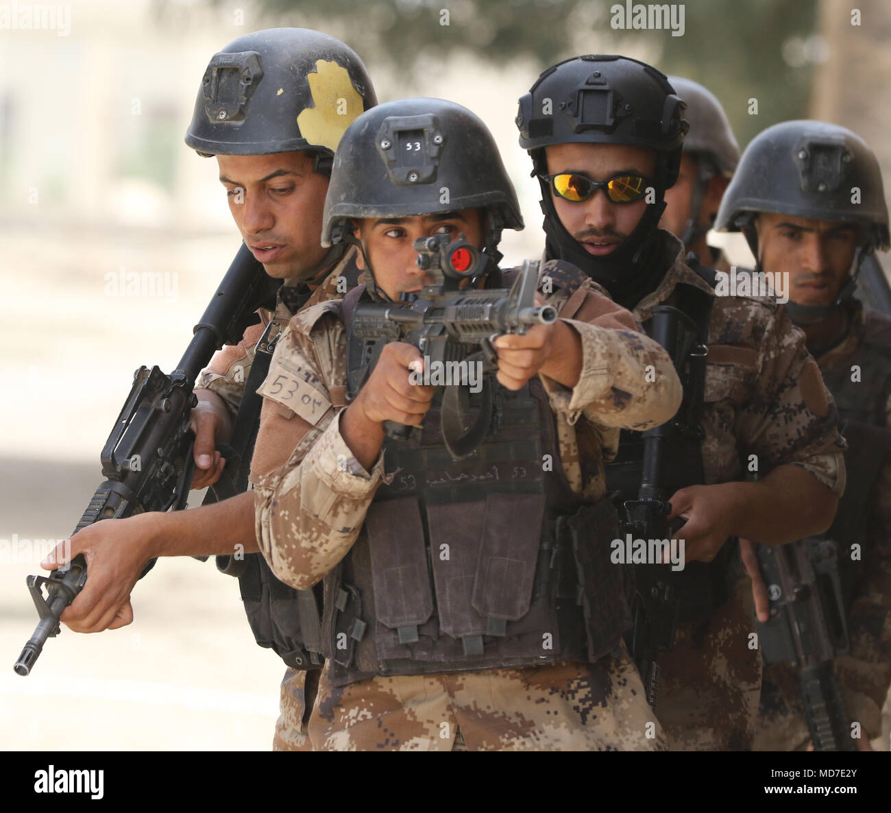 Iraqi counter terrorism services hi-res stock photography and images ...