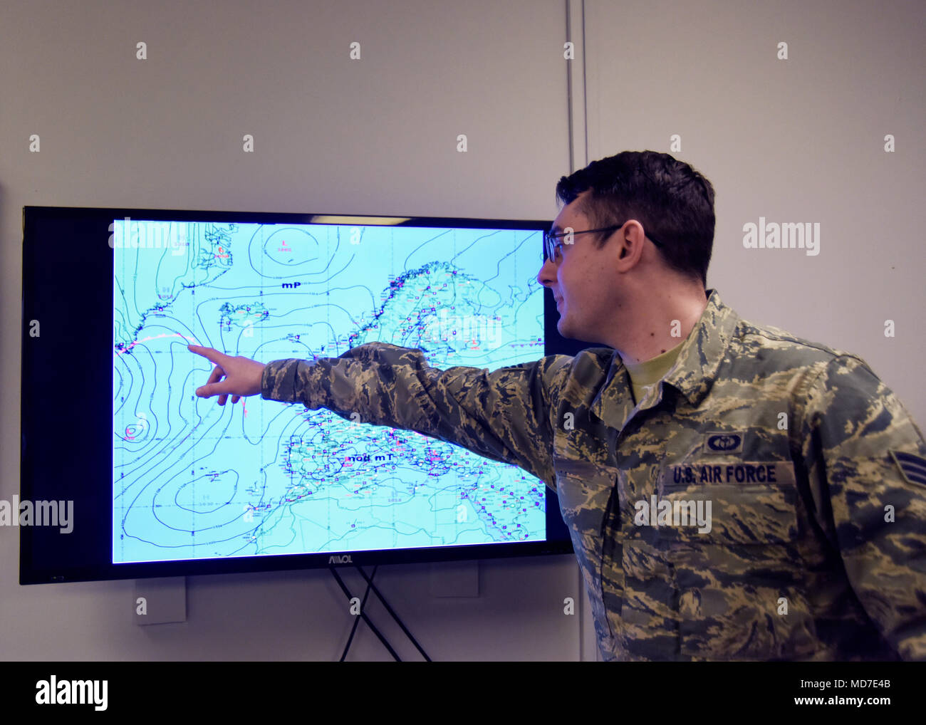 Weather forecaster map hi-res stock photography and images - Alamy