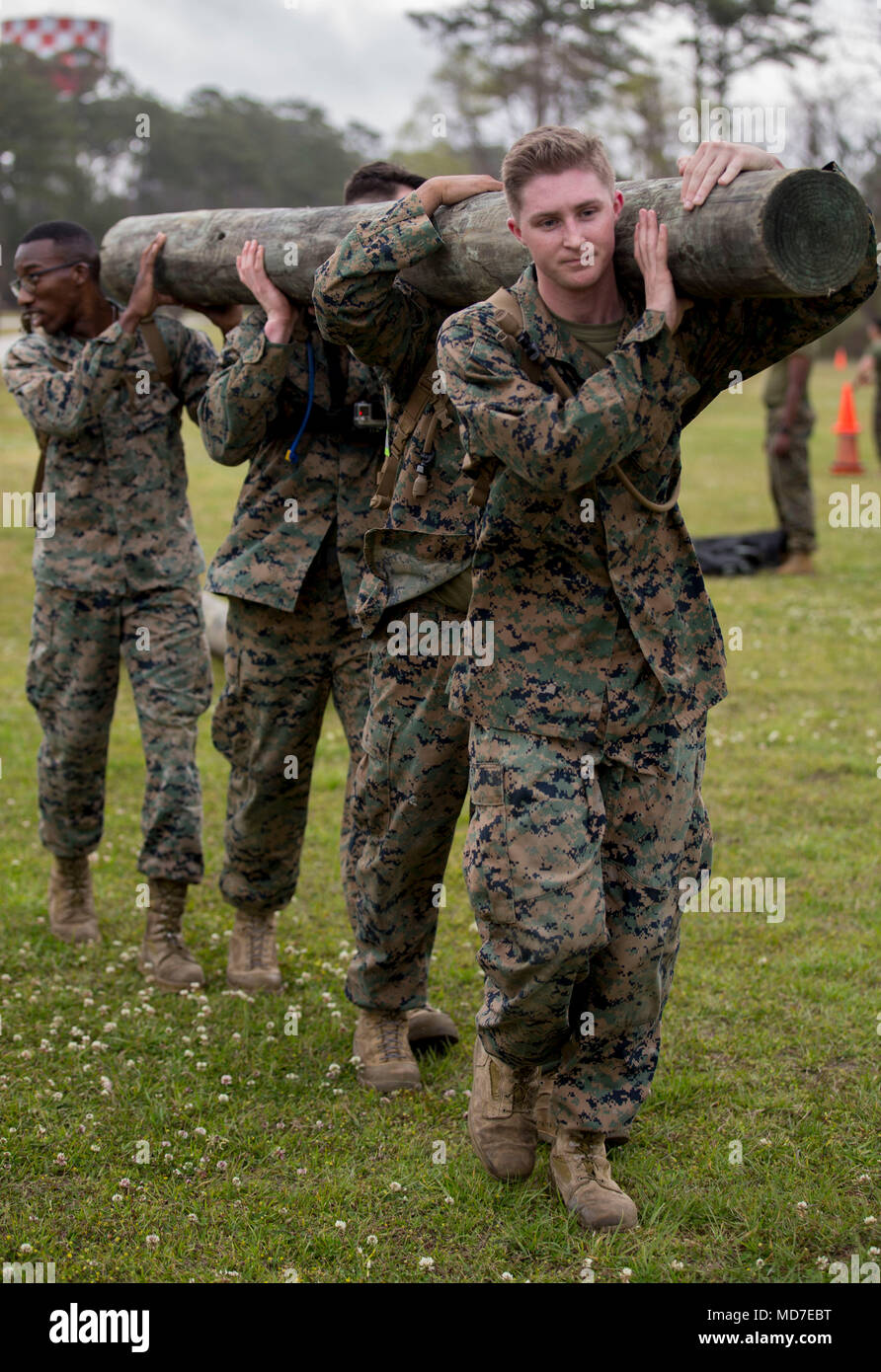 Marines with Headquarters and Support Battalion, Marine Corps ...