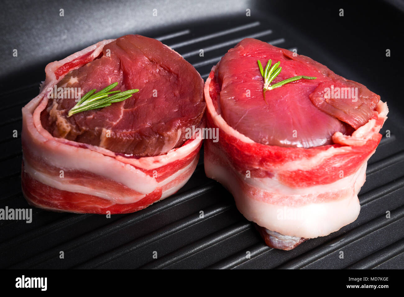 Raw filet mignon hi-res stock photography and images - Alamy