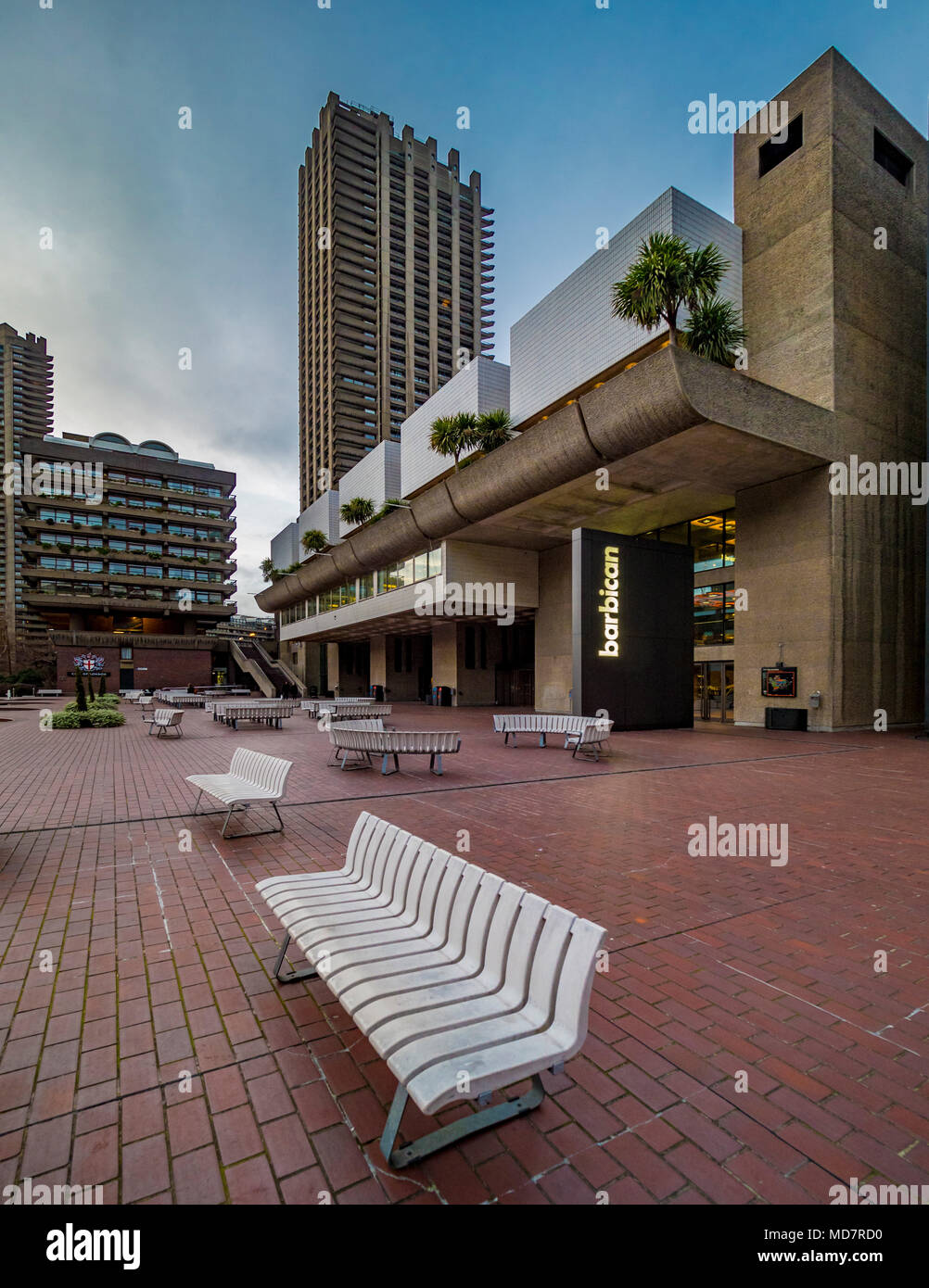 Barbican concert venue. Part of the Barbican complex incorporating the ...