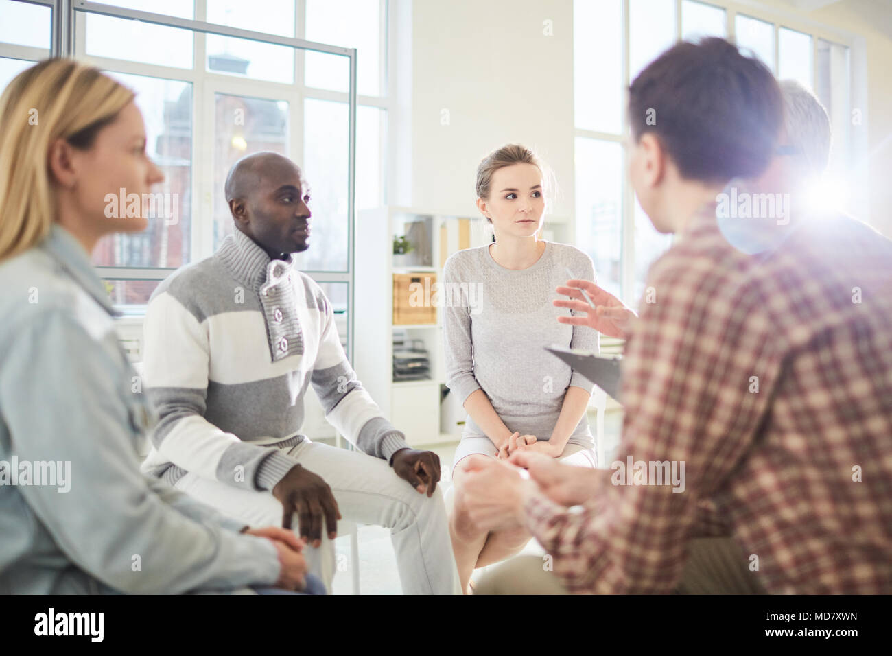 Communicating with each other hi-res stock photography and images - Alamy