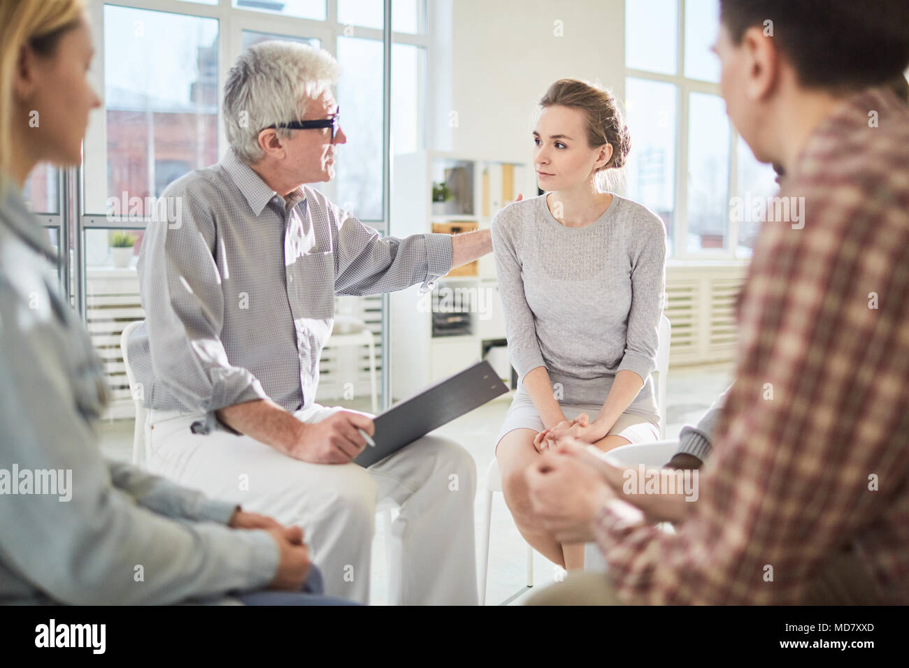 Man communicating hi-res stock photography and images - Alamy