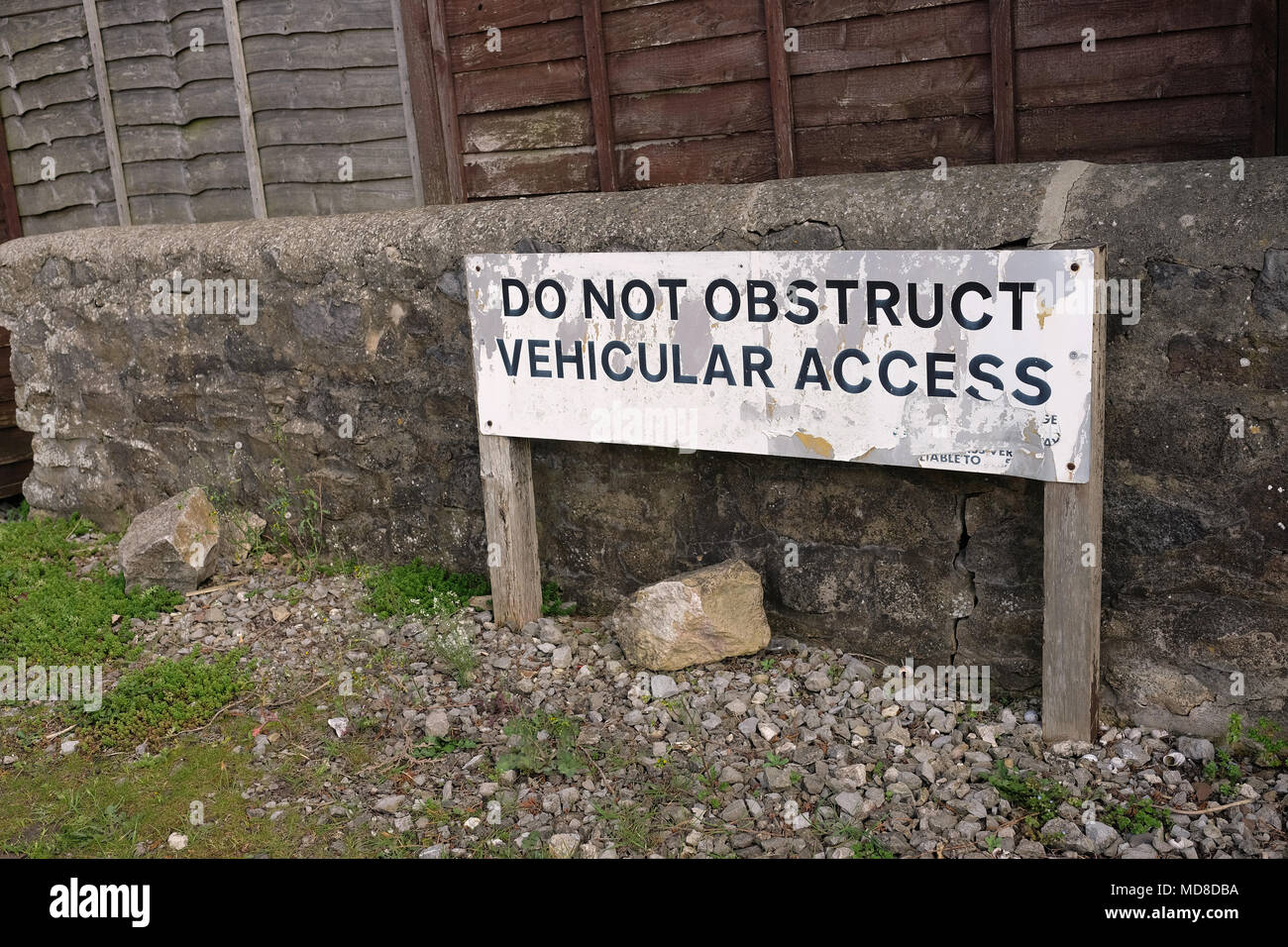 April 2014 - Public sign - Do not obstruct vehicular access in ...