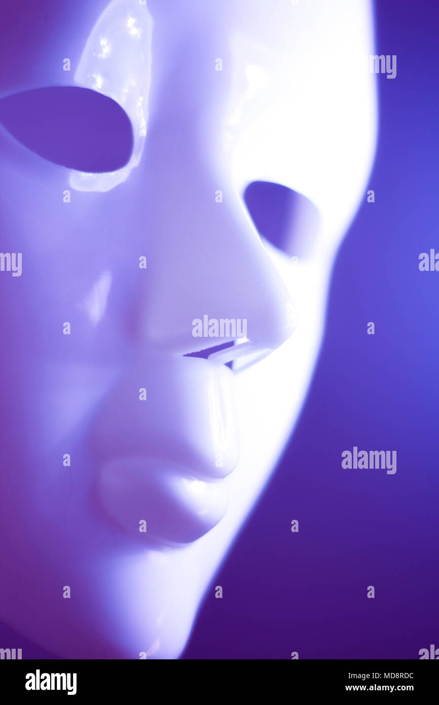 Horror terror scary mask with empty eyes and terifying ghostly stare ...