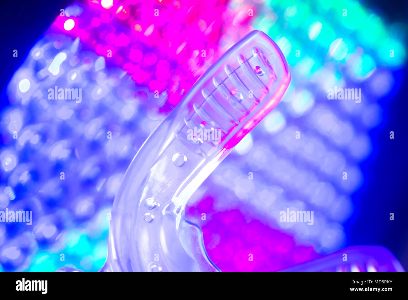 Dental bracket aligner accelerator vibrator for orthodontic ...