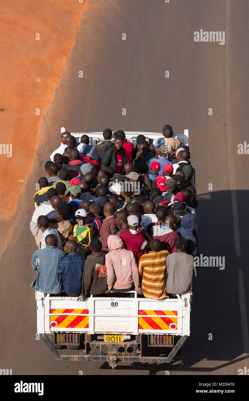 Overloaded Truck And Africa Stock Photos & Overloaded Truck And Africa Stock Images - Alamy