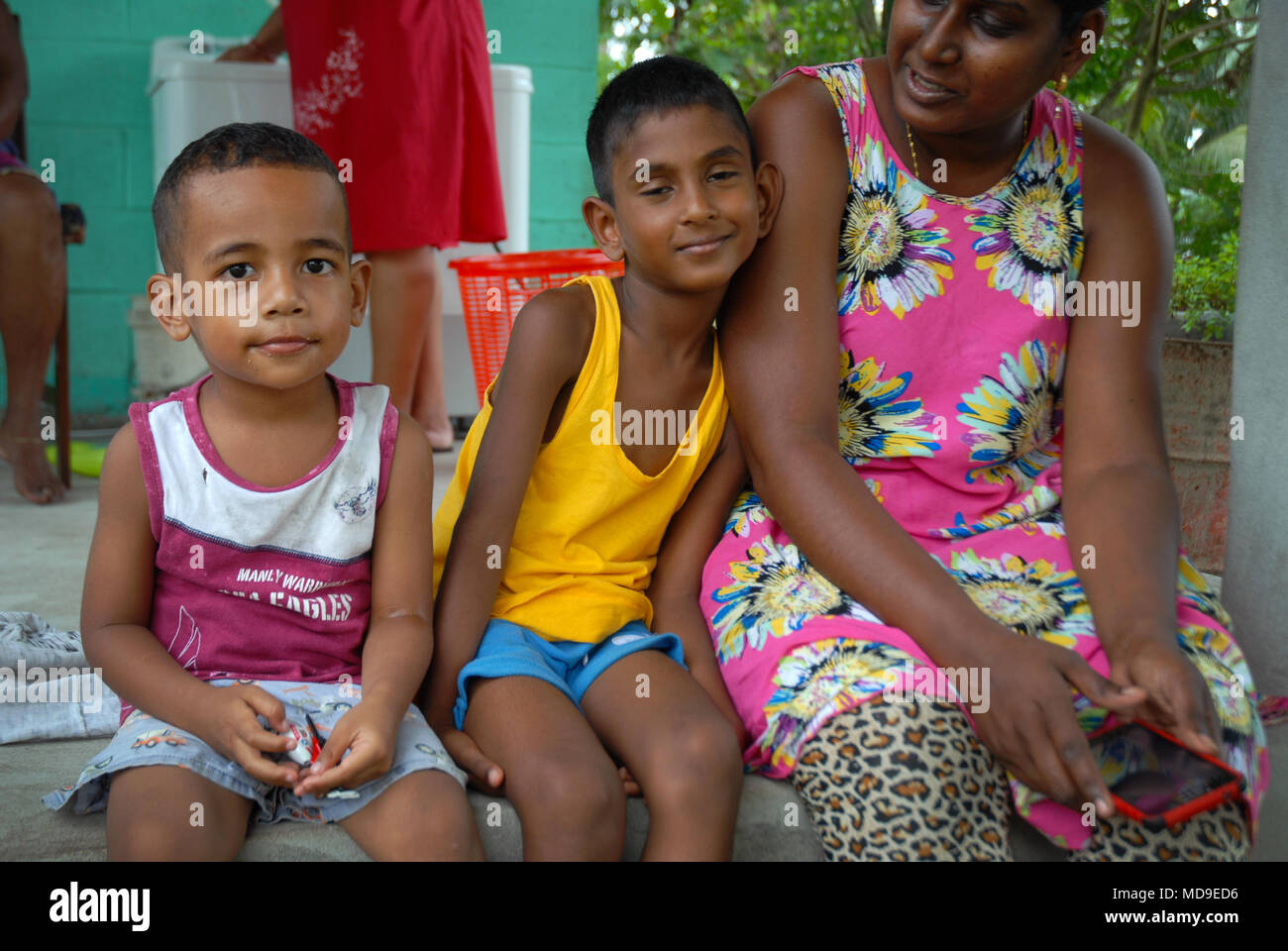 Family of children, Kulukulu, Sigatoka, Fiji Stock Photo - Alamy
