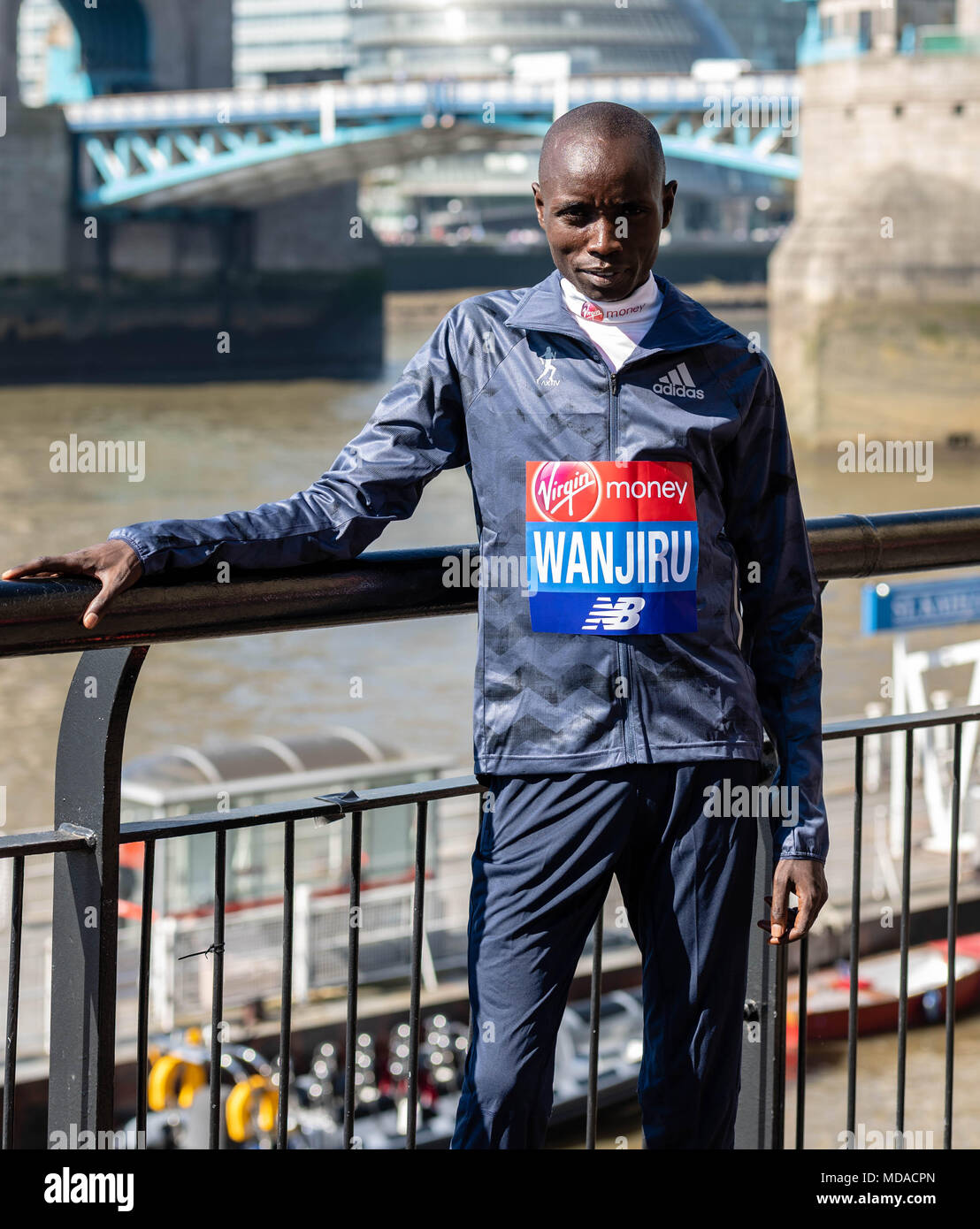 Elite men runners hi-res stock photography and images - Alamy