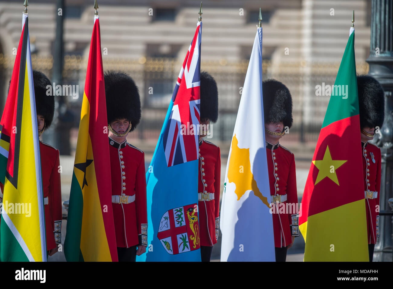 Buckingham Palace, London, UK. 19 April 2018. Her Majesty The Queen ...