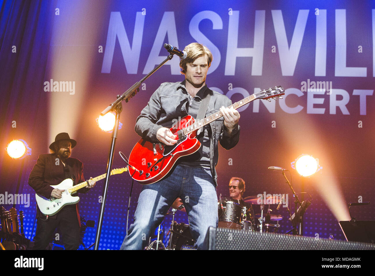 Farewell american tour hi-res stock photography and images - Alamy