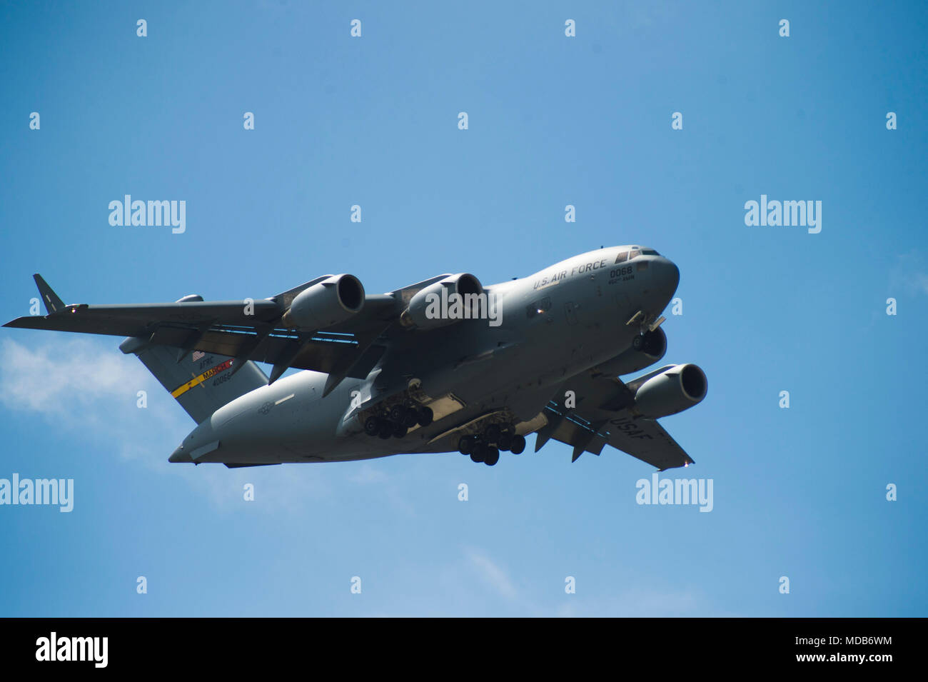 452 air mobility wing hi-res stock photography and images - Alamy