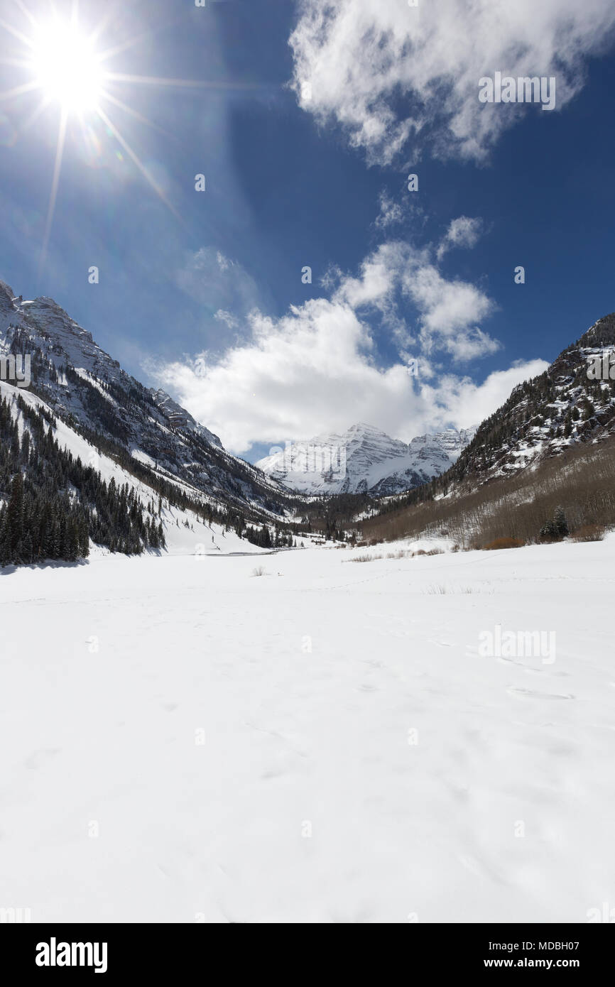 Maroon Bells in winter with fresh snow, Colorado Stock Photo - Alamy