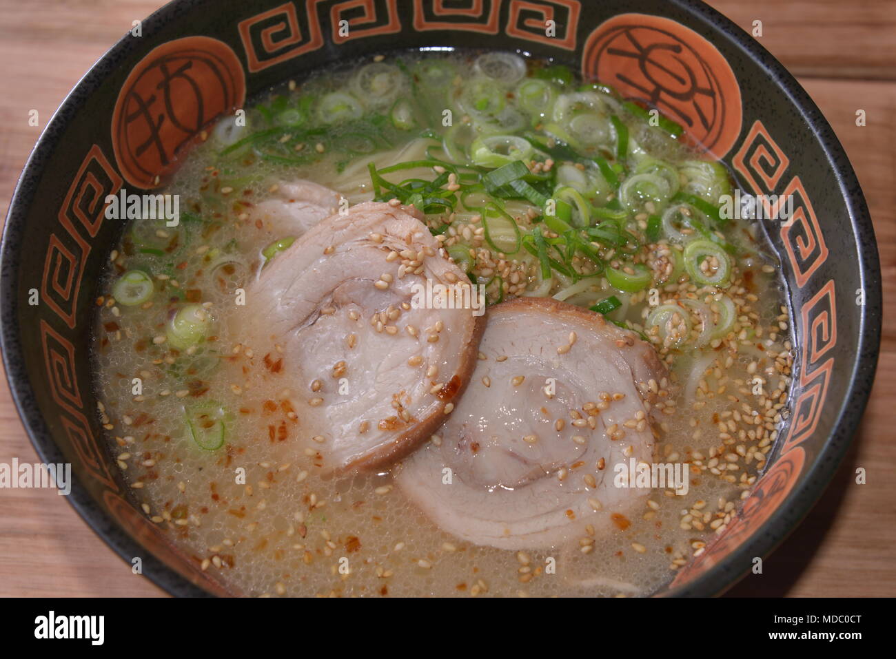Ting liang hi-res stock photography and images - Alamy