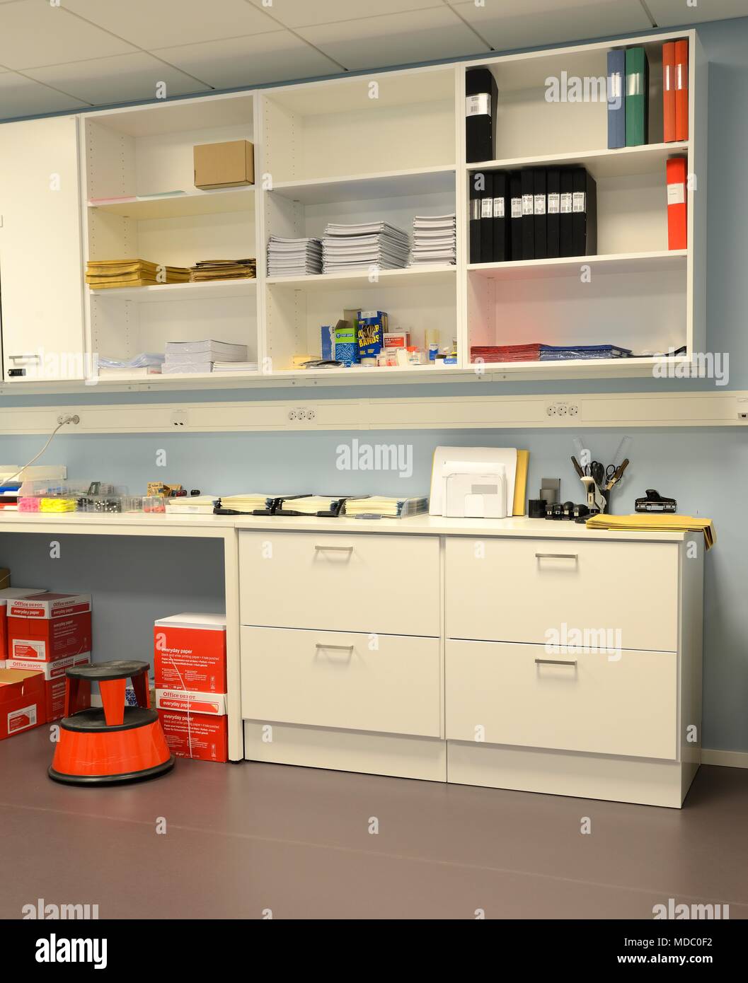 Supply room hi-res stock photography and images - Alamy