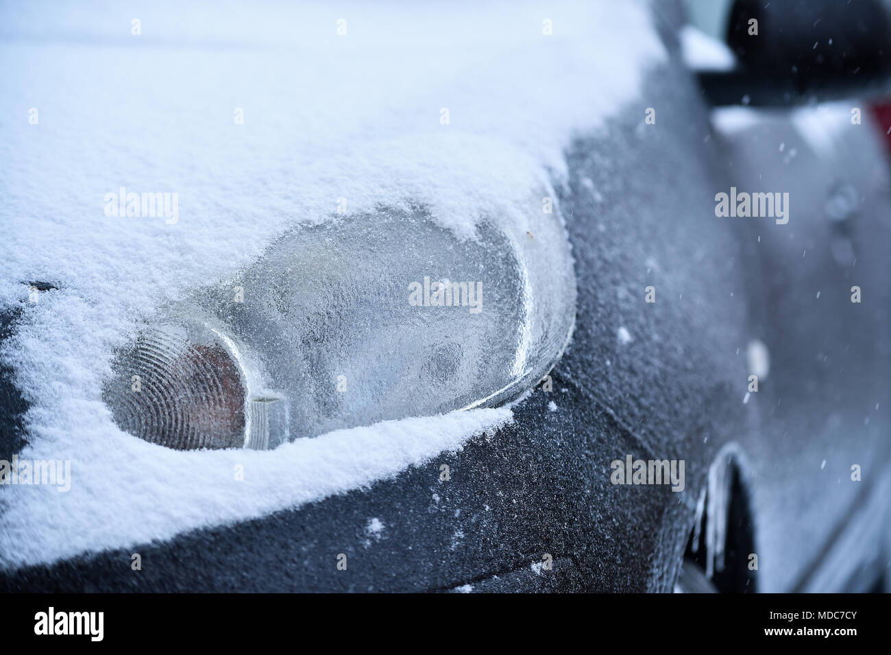 Car covered in ice during freezing rain phenomenon Stock Photo - Alamy