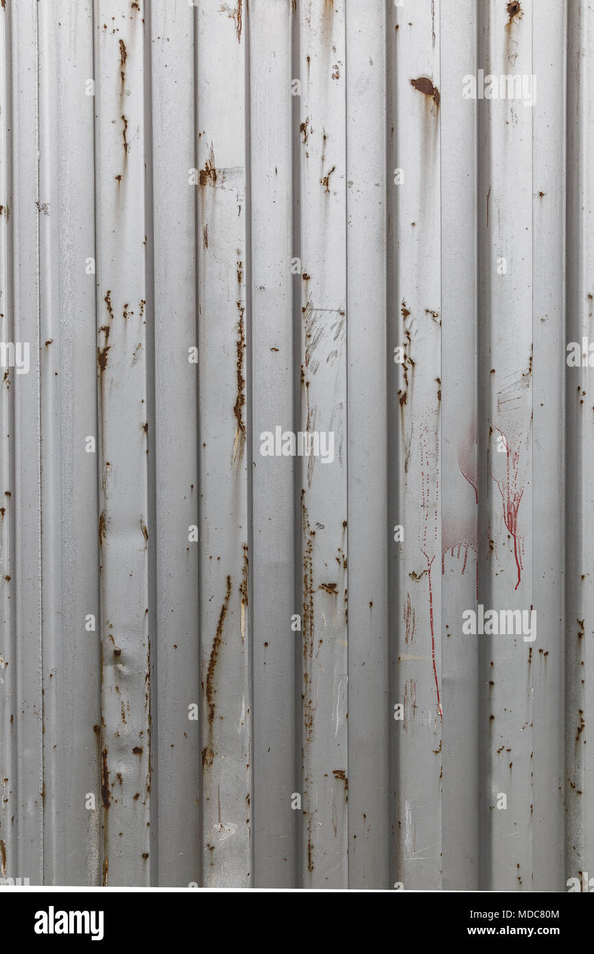 Old metal container hi-res stock photography and images - Alamy