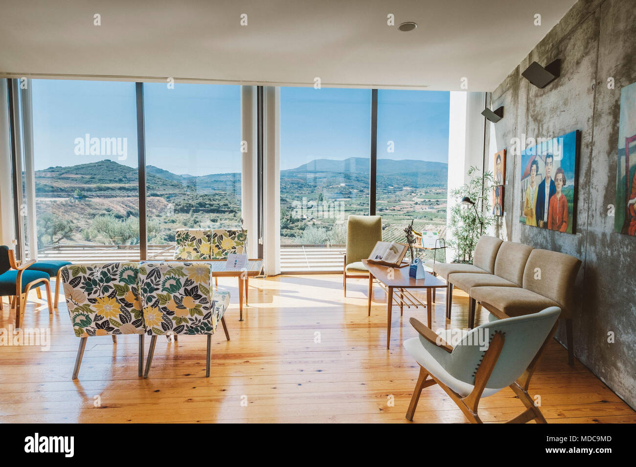 Hall horizontal hi-res stock photography and images - Alamy