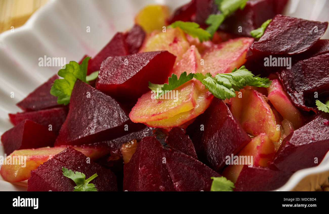 Key Sir Alicha - Ethiopian Beets and Potatoes Stock Photo - Alamy