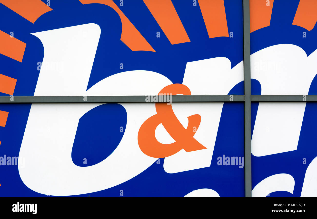 B&m store hi-res stock photography and images - Alamy