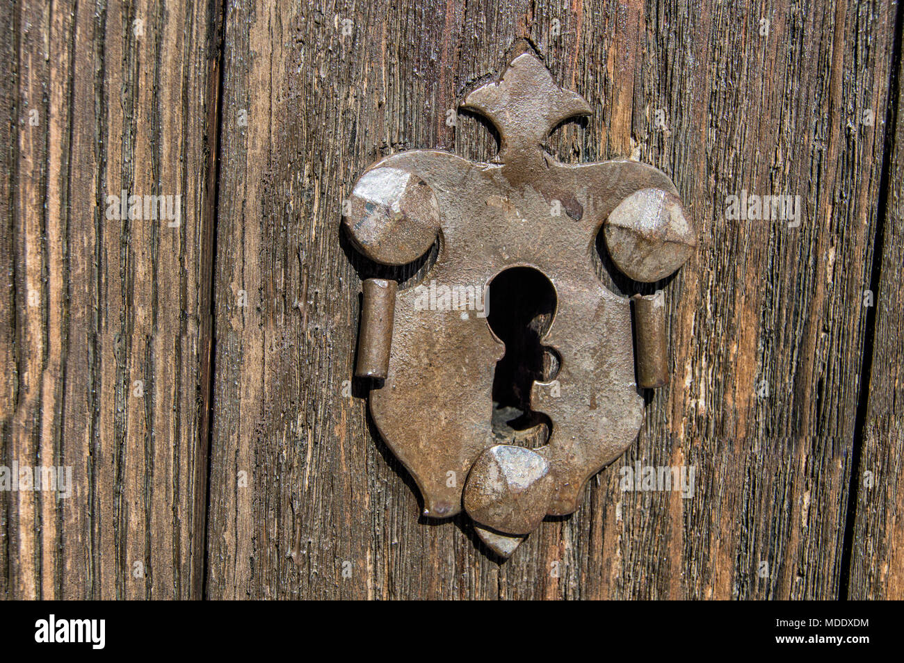 Old iron lock hi-res stock photography and images - Alamy