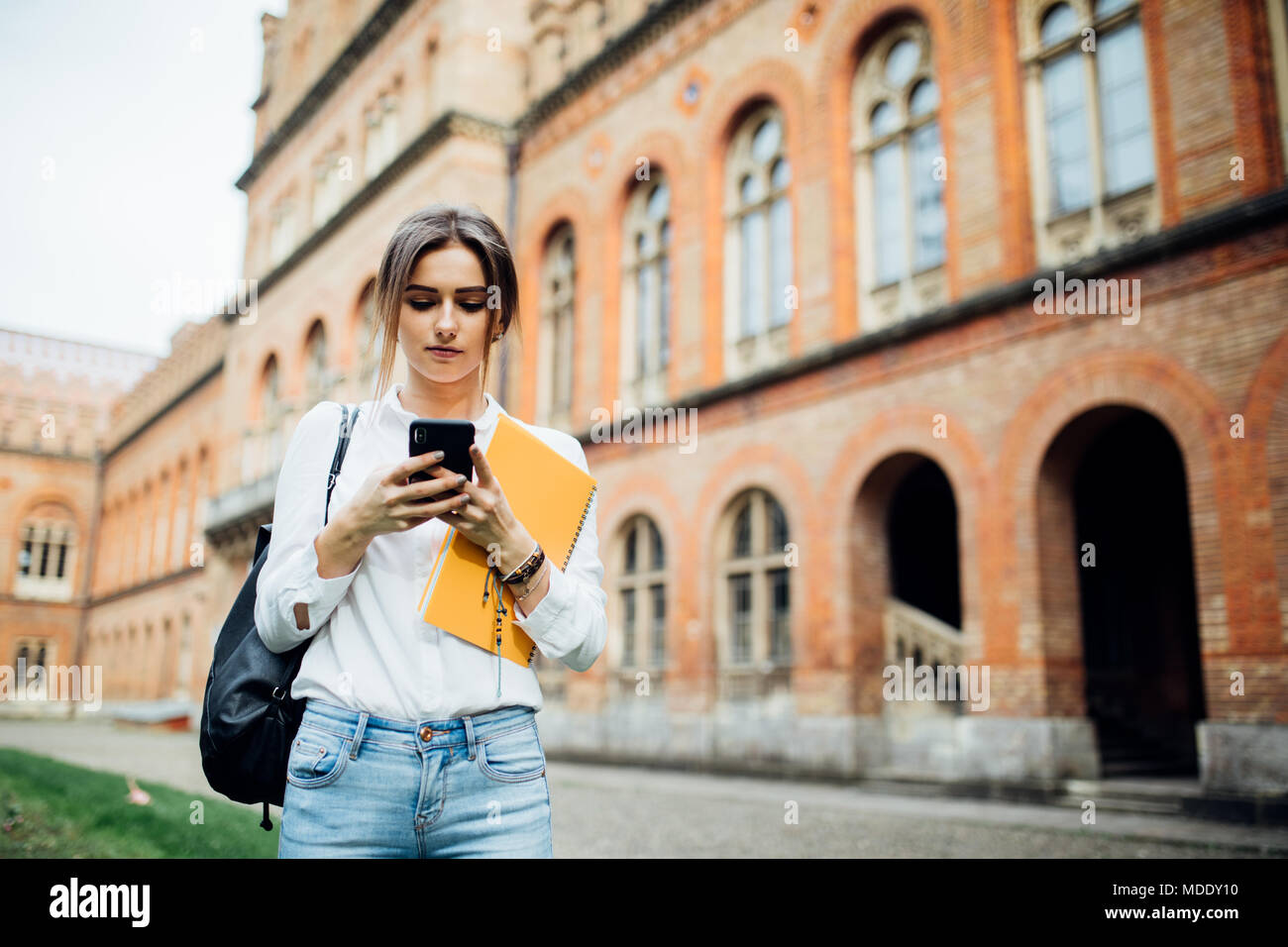 Institutestudent hi-res stock photography and images - Alamy