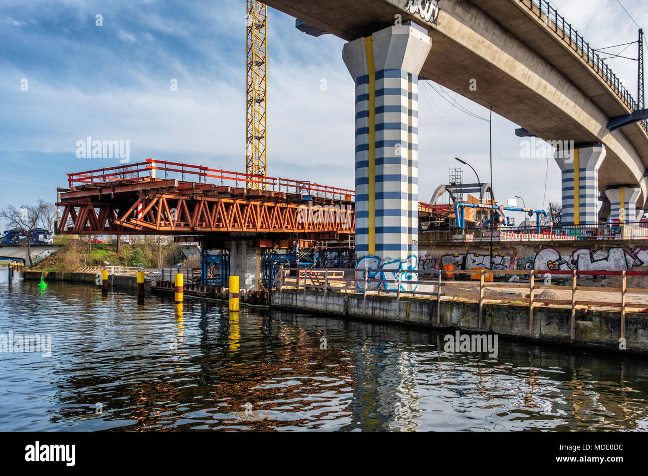 Unfinished bridge hi-res stock photography and images - Alamy