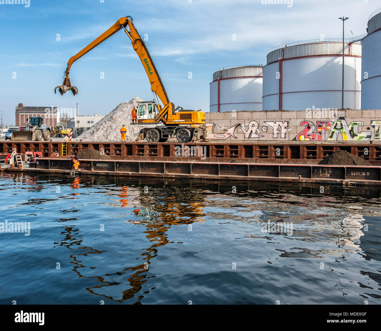 Berlin-Moabit,Westhafen,West Harbour,. SCHWENK German cement ...