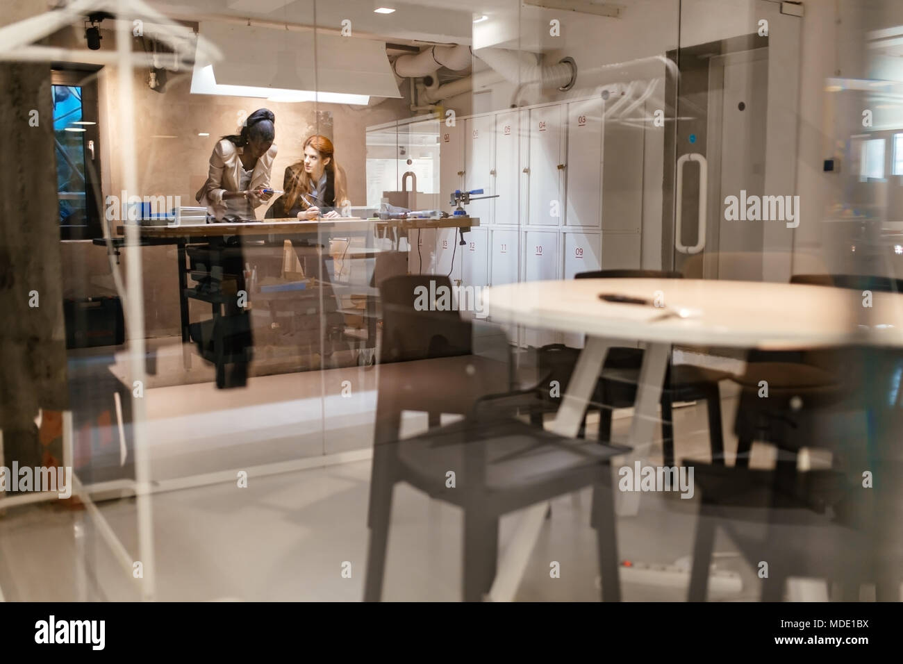 Fashion designer customer looking hi-res stock photography and images ...