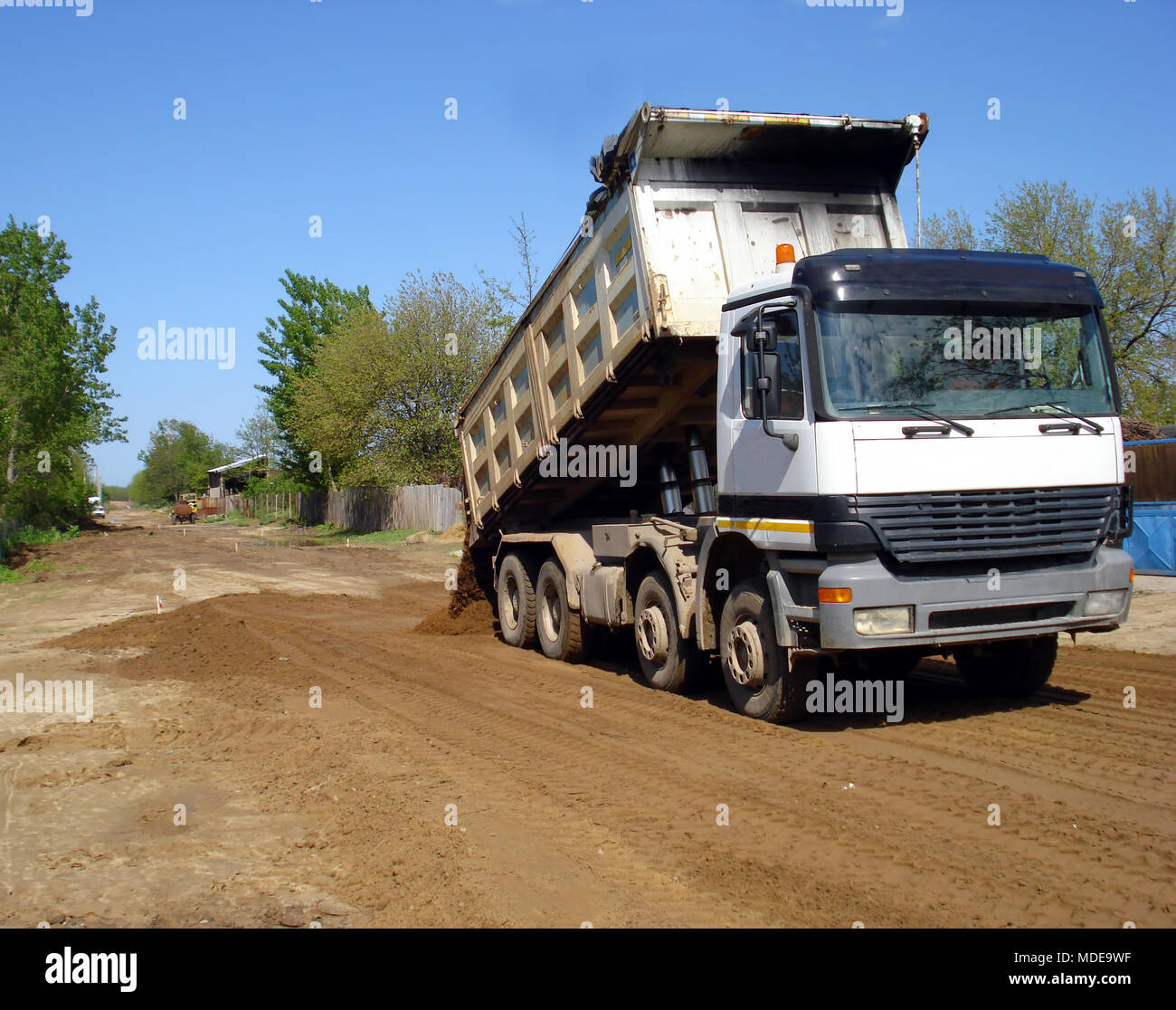 Dumper truck unloading hi-res stock photography and images - Alamy