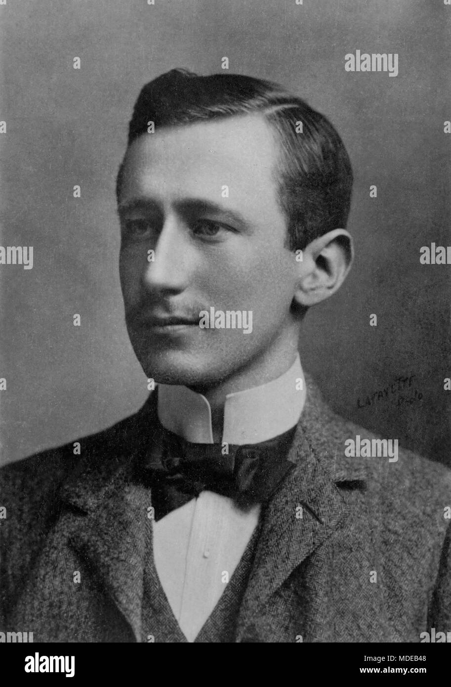 Inventeur hi-res stock photography and images - Alamy