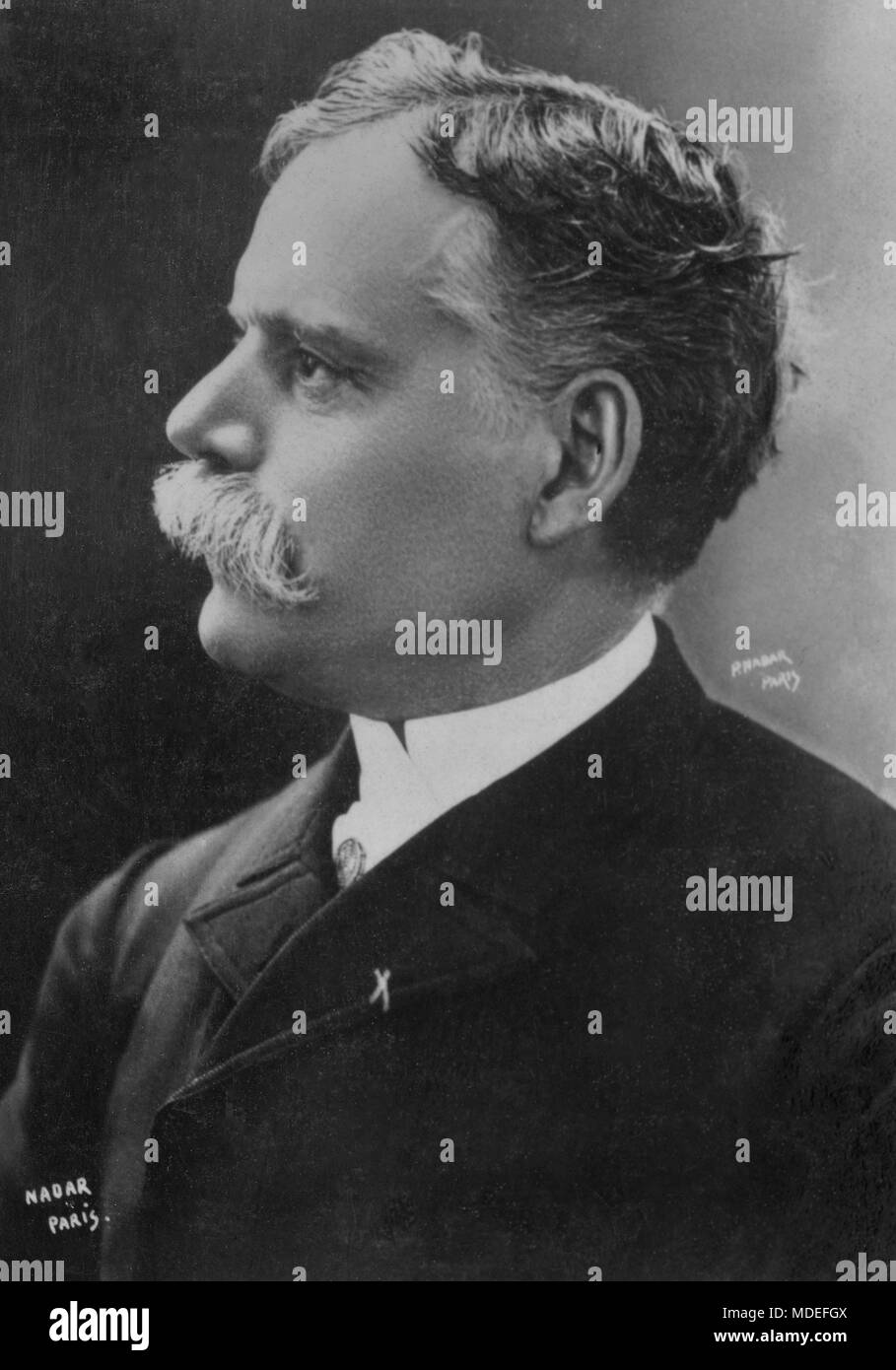 Jules cheret Black and White Stock Photos & Images - Alamy