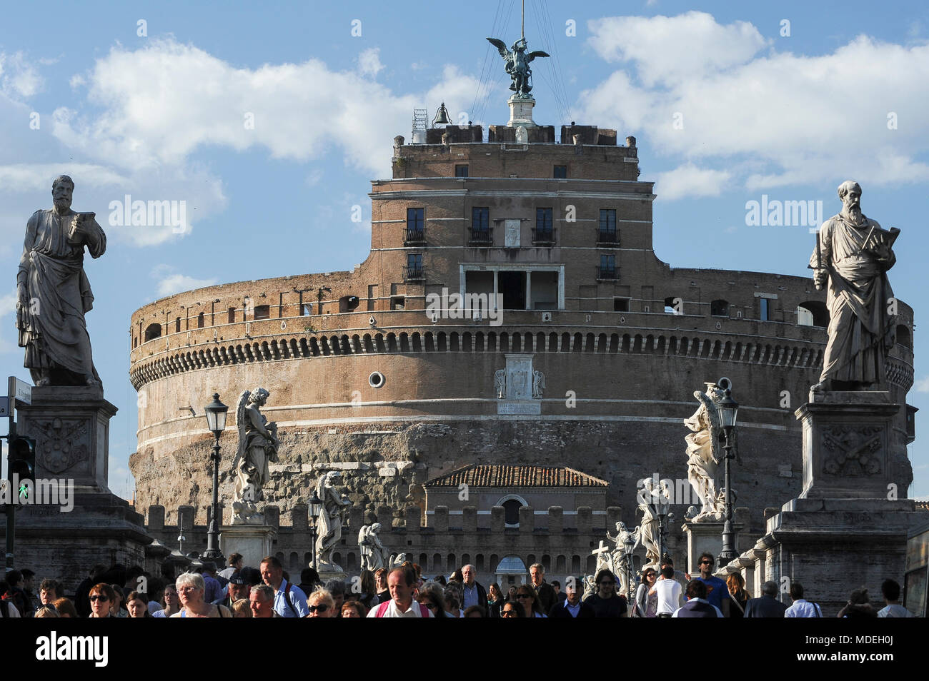 Angel statues bernini bridge angels hi-res stock photography and images ...