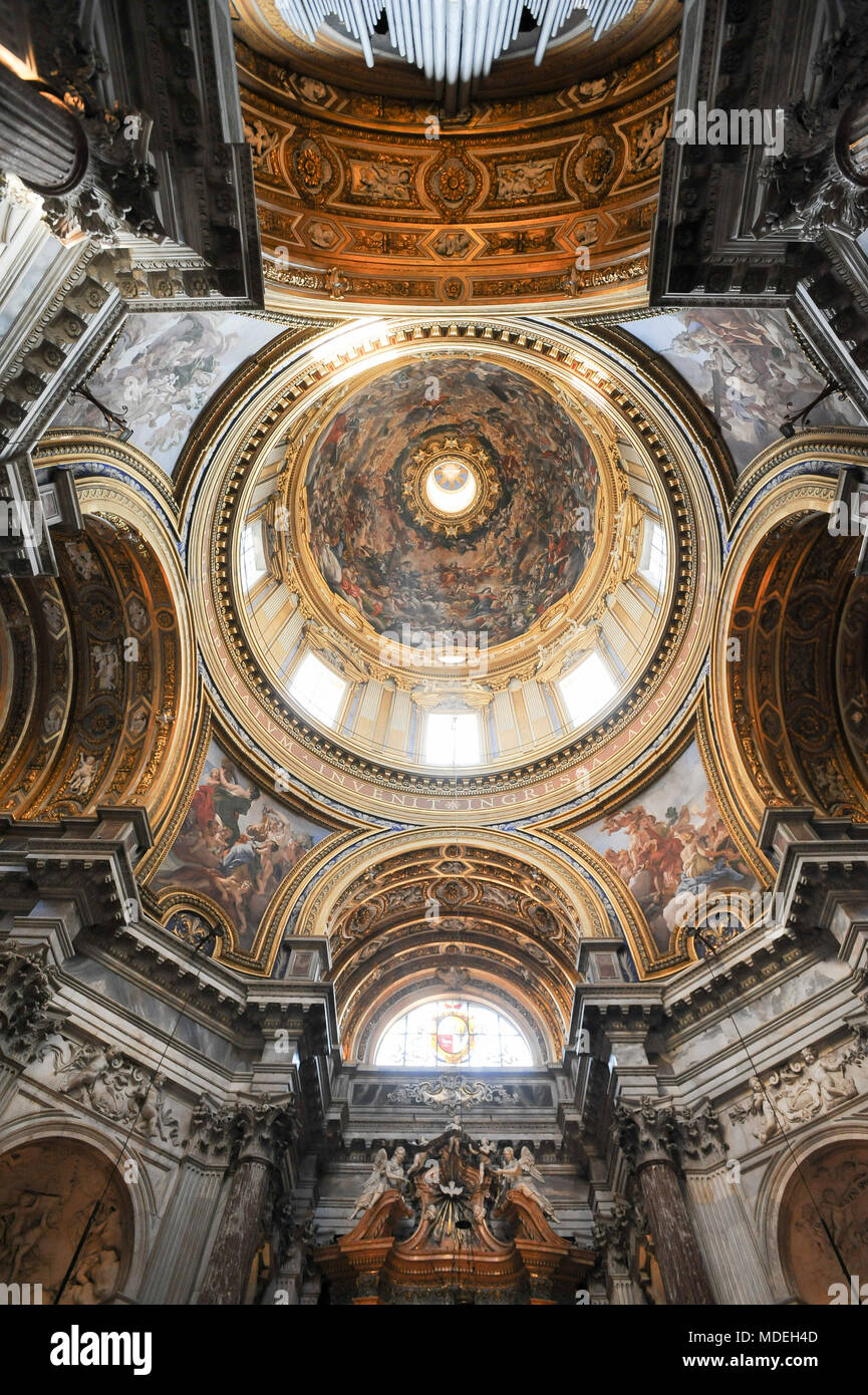 Baroque Chiesa di Sant'Agnese in Agone (Church of Sant'Agnese in Agone ...