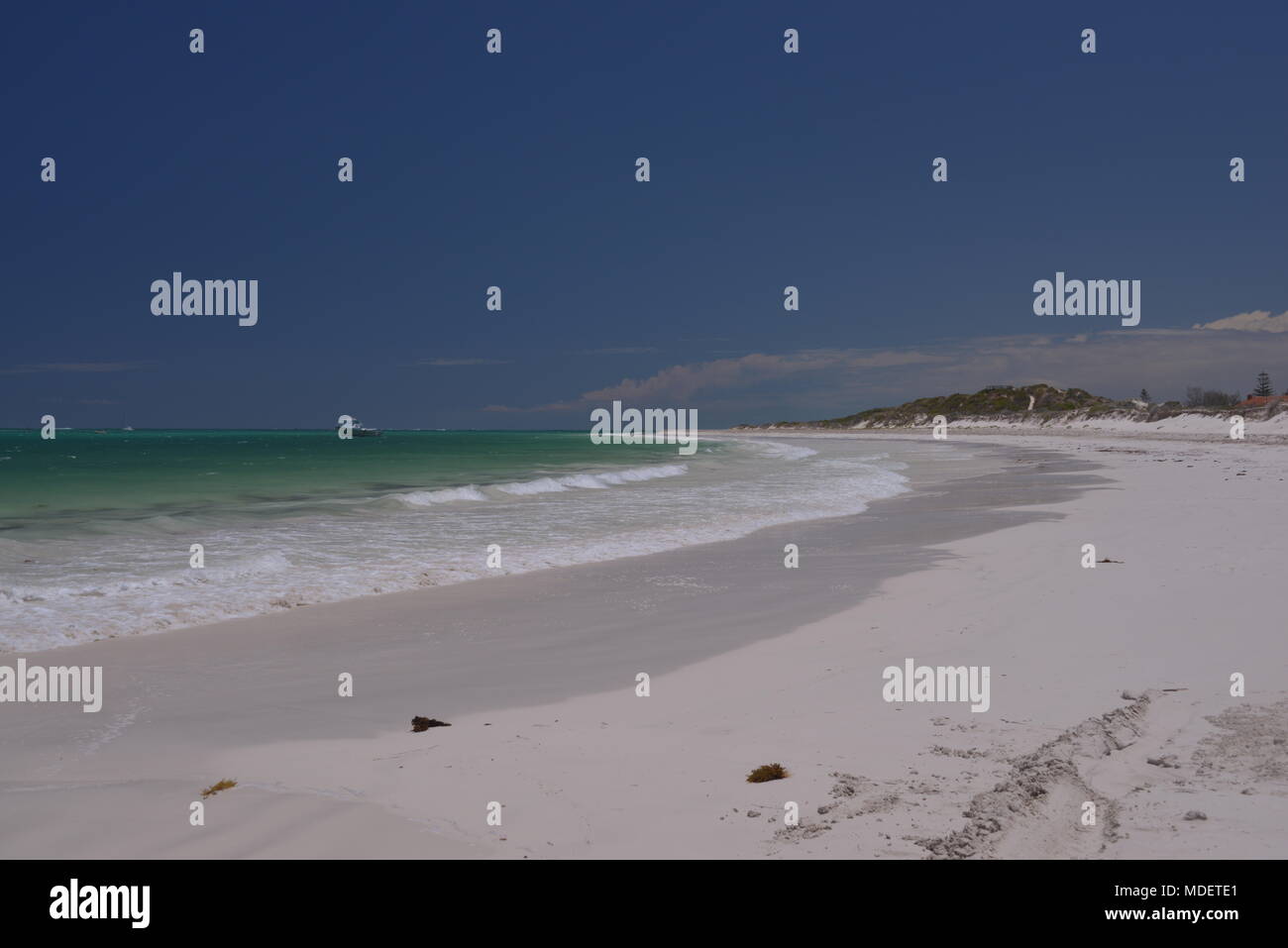The Pinnacles schedule/Beach Stock Photo - Alamy