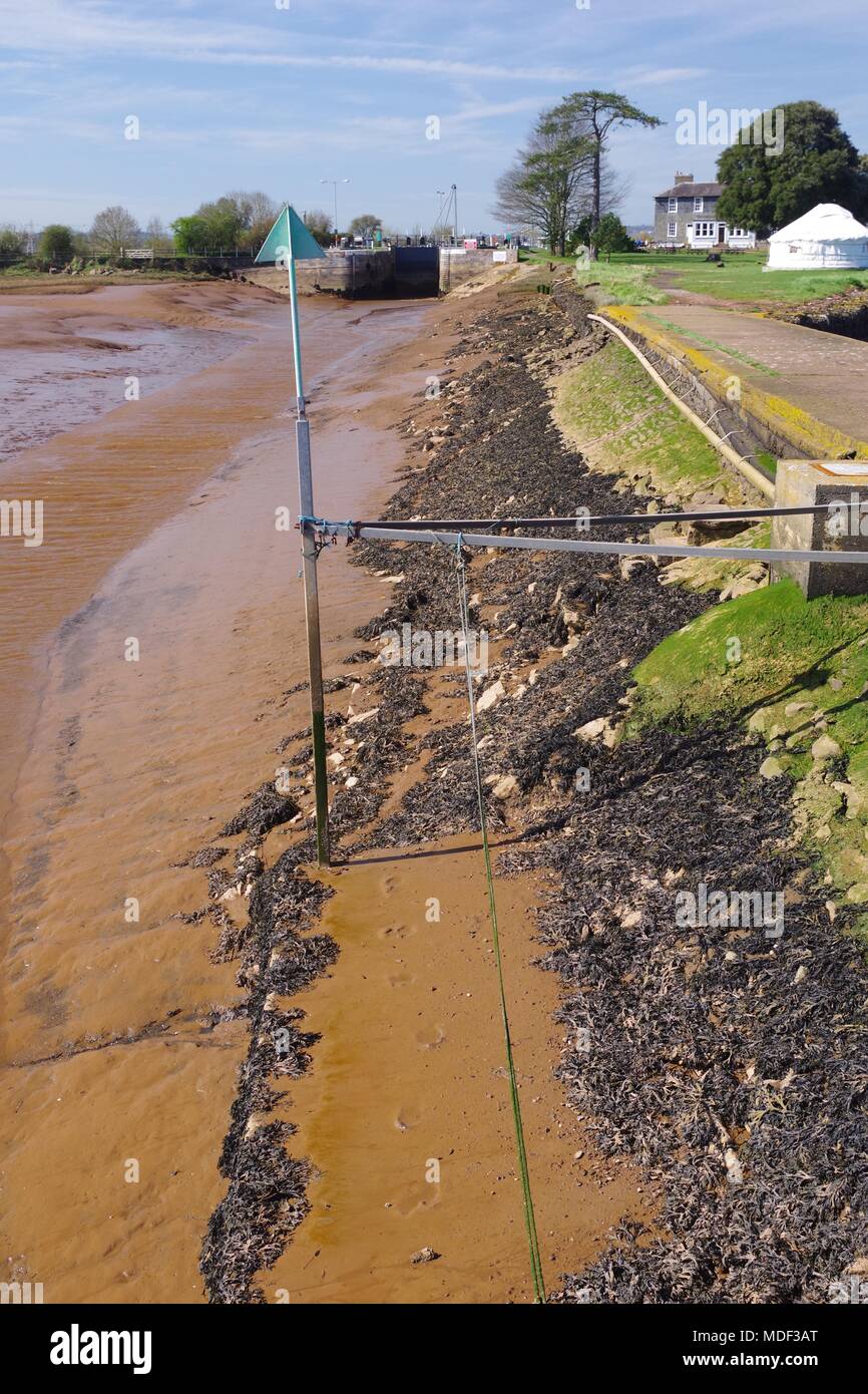 Low Tide Lock Stock Photos & Low Tide Lock Stock Images - Alamy